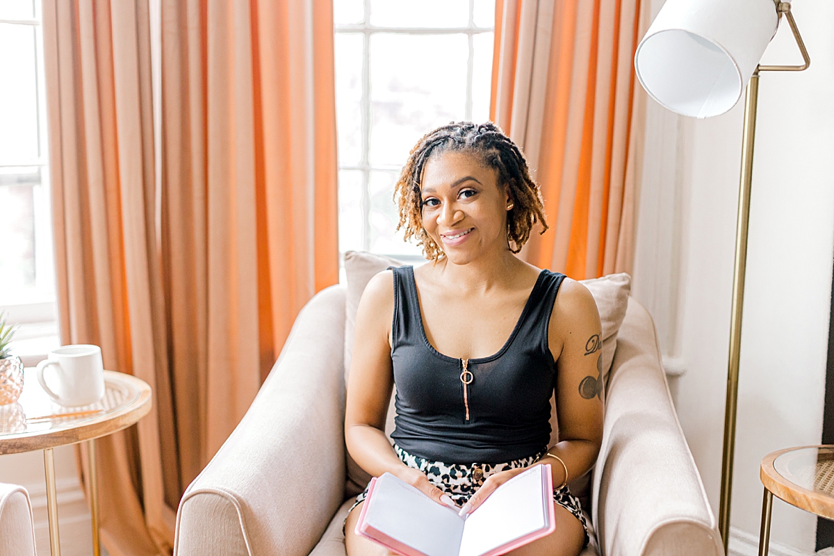 Downtown Richmond Branding Session | Camisha - jontellvanessa.com